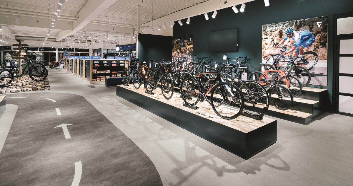 GIANT Flagship store - Polyflor